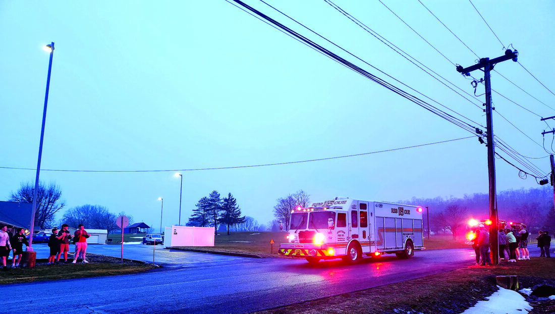 Cheery send-off | News, Sports, Jobs - The Sentinel